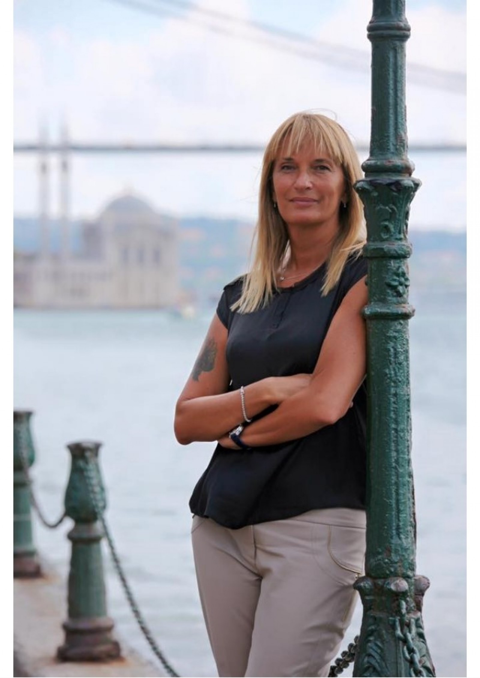 Kıraathane İstanbul Edebiyat Evi / Sezon Programı / Medyada Kadın ve ...